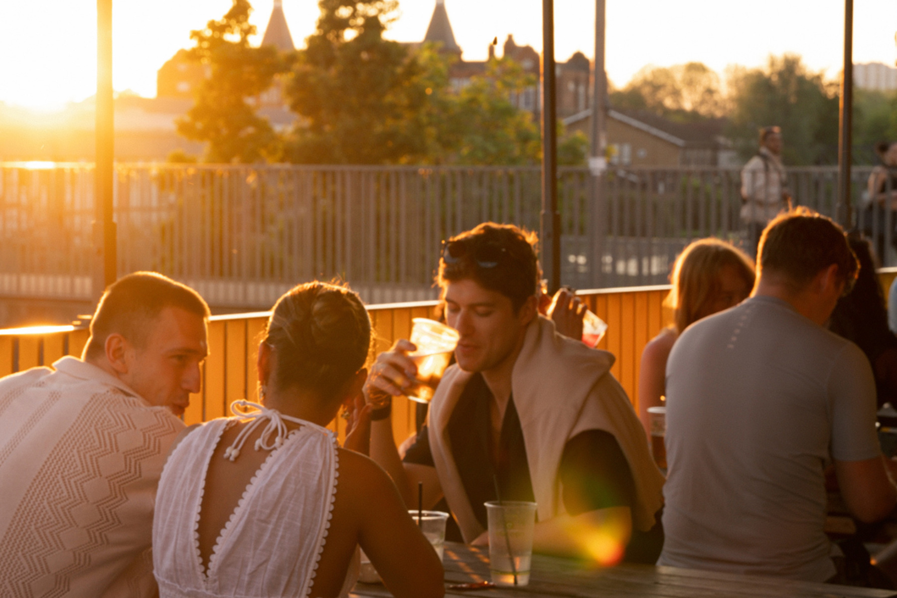 Nico’s – Hackney Bridge